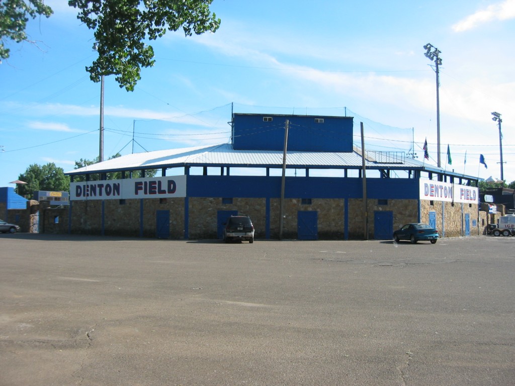 Miles City – Denton Field